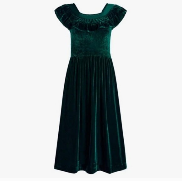 Hill House | Dresses | Hill House Akilah Velvet Emerald Green Nap Dress ...
